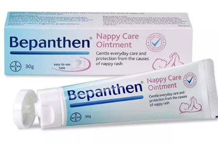 أفضل 11 كريمات توريد وتفتيح الشفايف من الصيدلية بالسعر